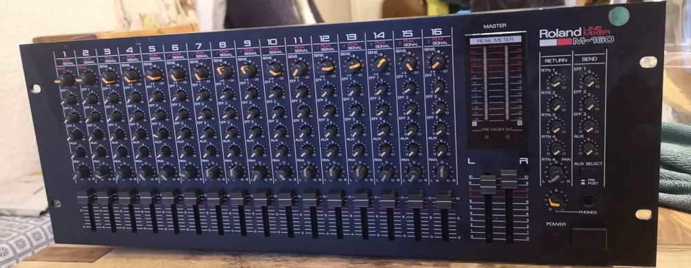 Roland Line Mixer M-160 (Gebraucht) in Langnau i. E. für CHF 99 – mit ...