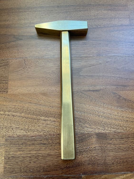 Schlosserhammer Messing ? 600g (Gebraucht) in Jona für CHF 40 – mit ...