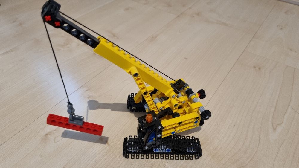LEGO® Technic 9391 Raupenkran & 8419 Raupenbagger (Gebraucht) in für ...