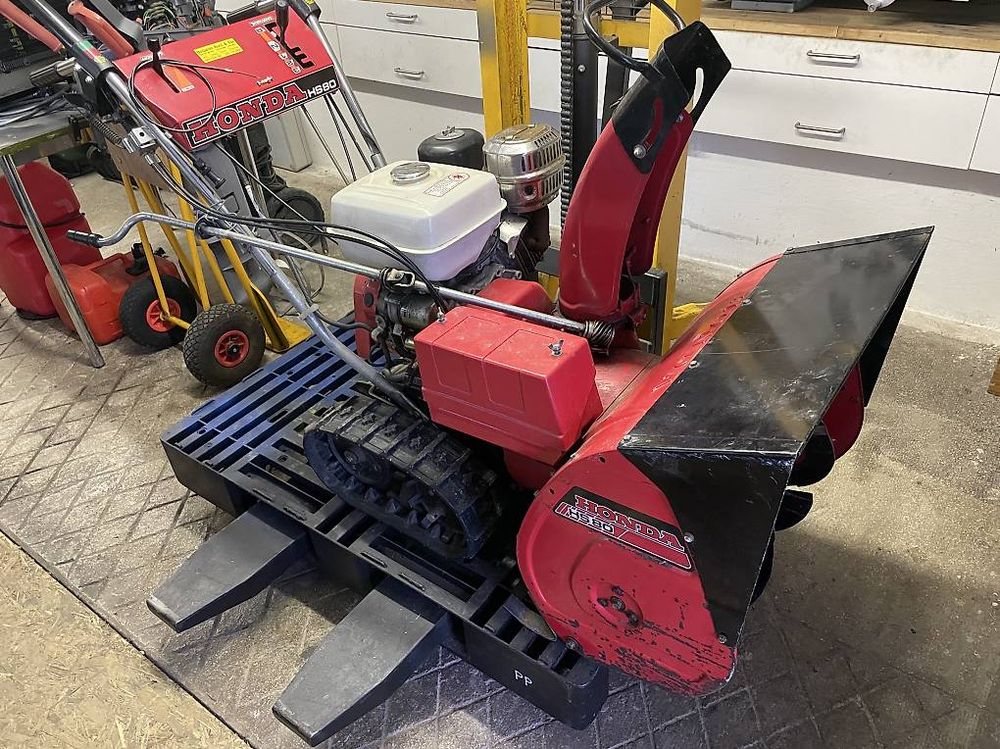 Fraiseuse à neige HONDA (Gebraucht) in Charmey (Gruyère) für CHF 350 – nur Abholung auf Ricardo ...