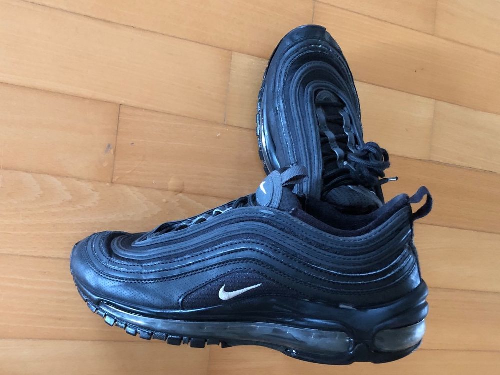 Turnschuhe Nike Air Max Gr. 39 (Gebraucht) in Gossau SG für CHF 37 ...