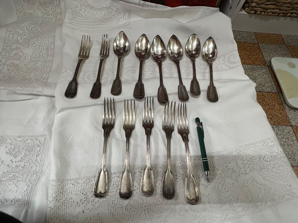 Silberbesteck mit Stempel, 977g, Nr 101 (Gebraucht) in Glattfelden für CHF 35 – nur Abholung auf ...