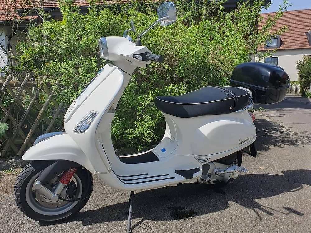 Piaggio Vespa LXS 125, frisch ab MFK (Gebraucht) in Winterthur für CHF 2950 – nur Abholung auf ...
