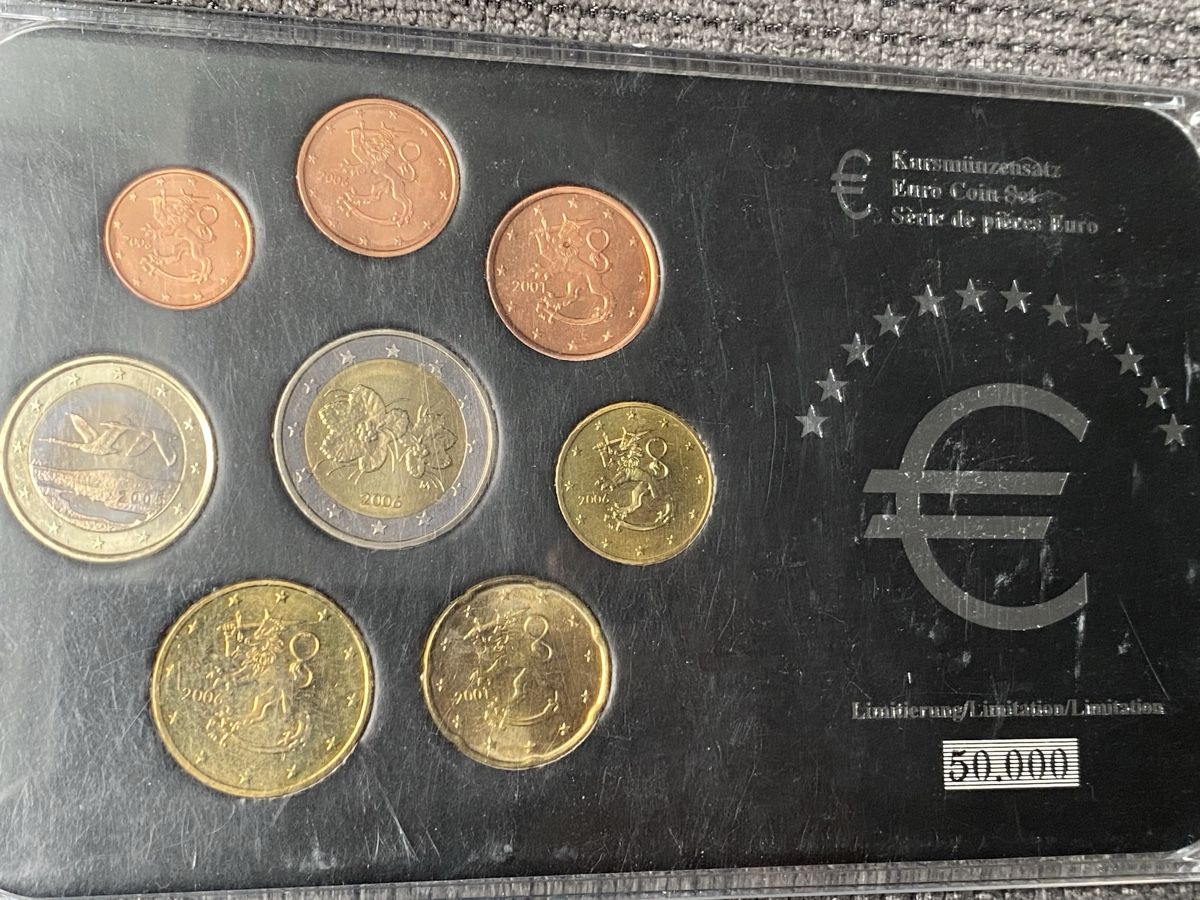 Set EURO coins (Neuf avec emballage d'origine) à Granges-près-Marnand ...