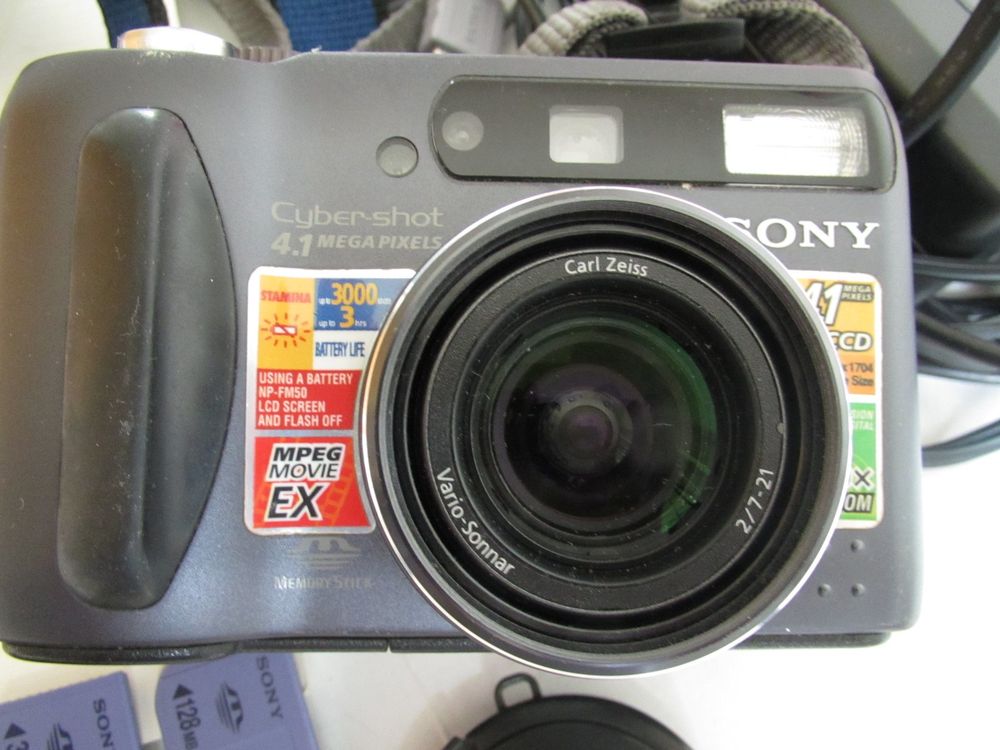 Sony Syber-shot DSC-S85 4.1 Digitalkamera Klassiker (Gebraucht) in ...