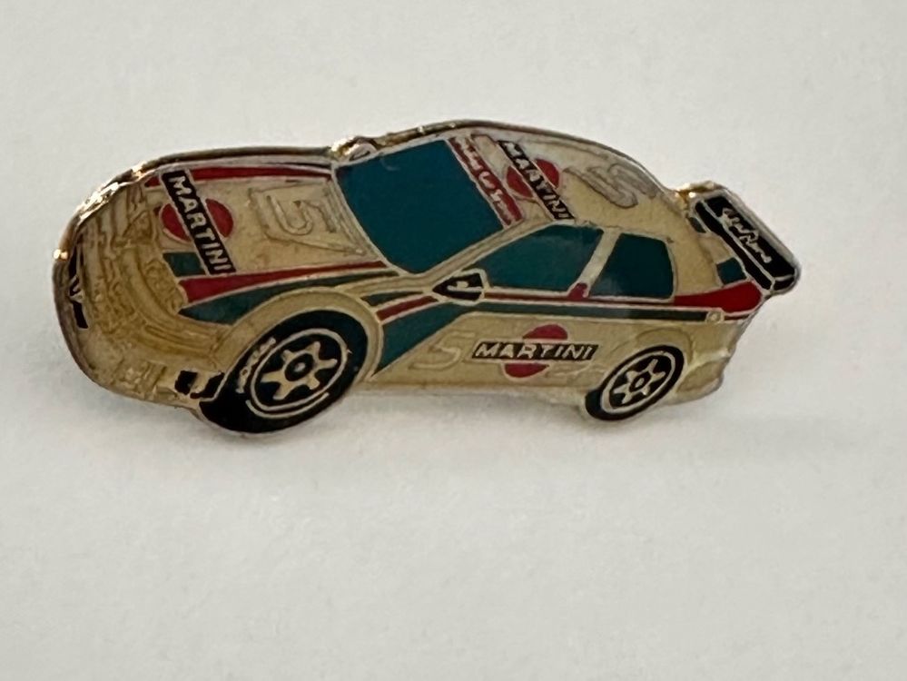 Martini Racing Car Pin . (Gebraucht) in Gutenswil für CHF 4 – mit Lieferung auf Ricardo kaufen