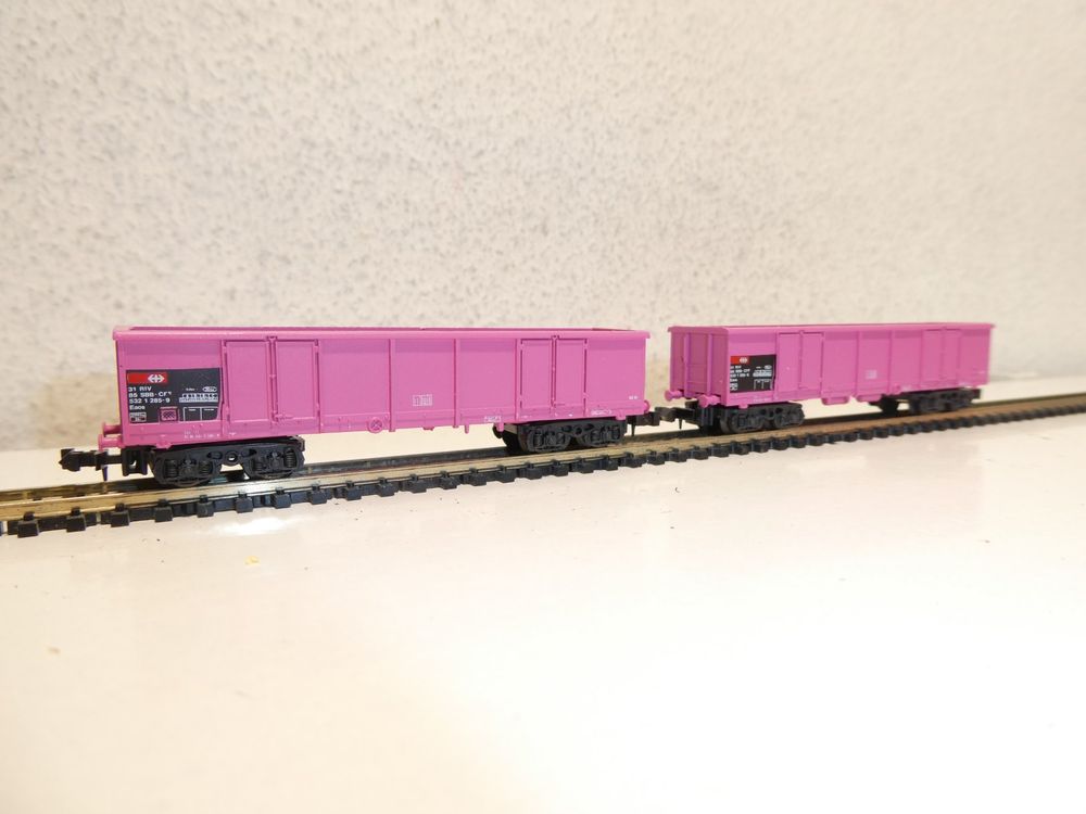2 Lima Mini Train Güterwagen SBB pink Spur N 320647S (Gebraucht) in ...