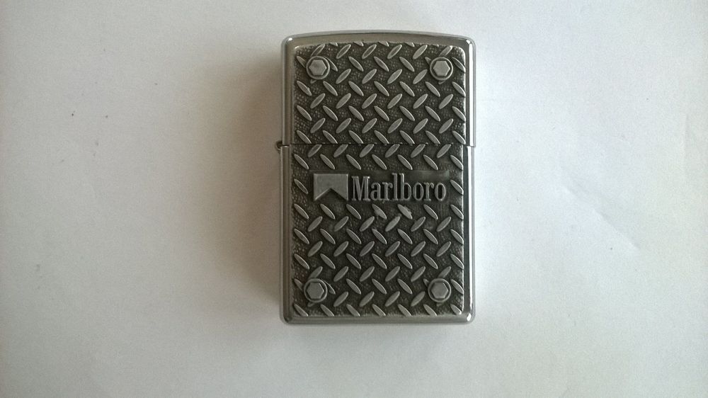 Briquet Zippo Marlboro | Kaufen auf Ricardo