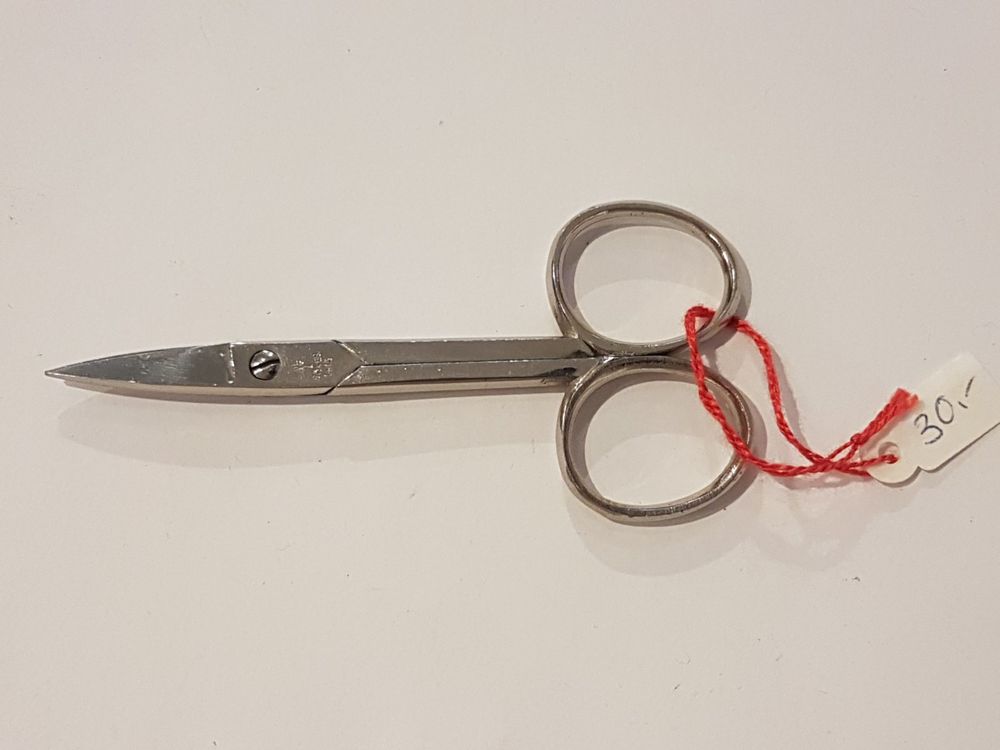 Kleine Schere mit spitzer Klinge - Böker 1413 Solingen | Kaufen auf Ricardo