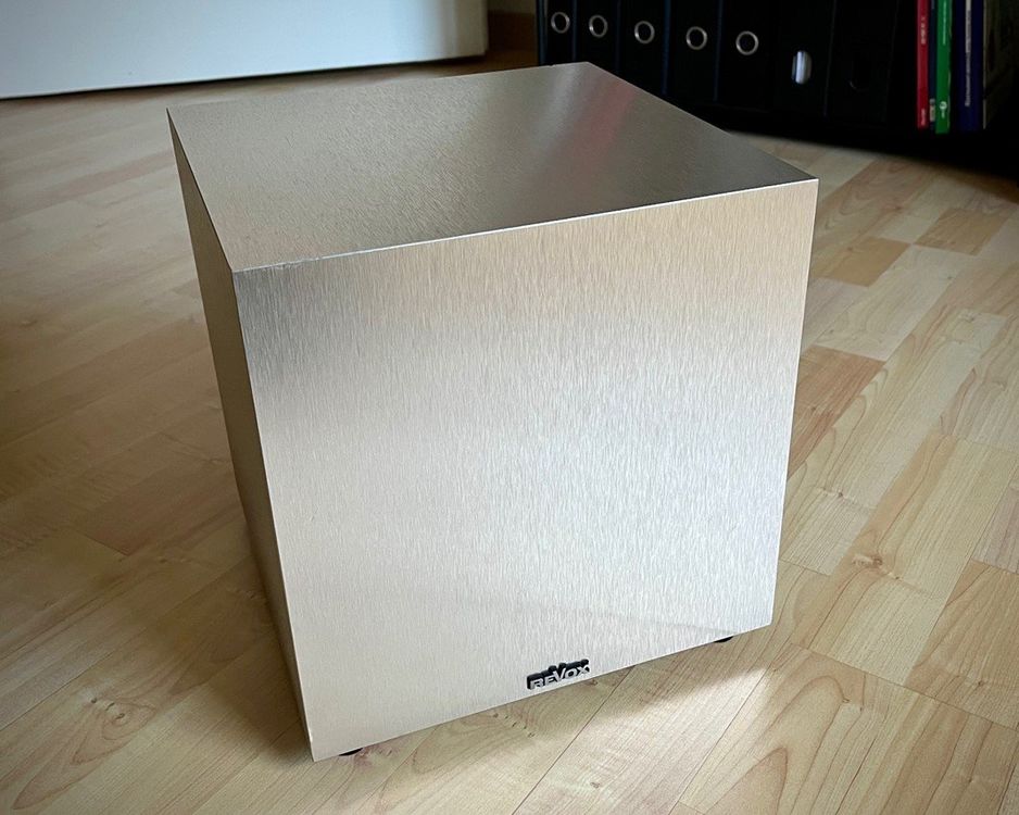 Revox Elegance Subwoofer Magic Bass Active (Gebraucht) in Hugelshofen ...