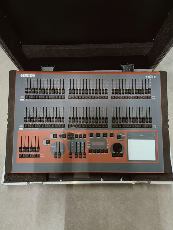 LSC Maxim Lichtmischpult, Top Zustand, inkl. Case (Neu (gemäss ...
