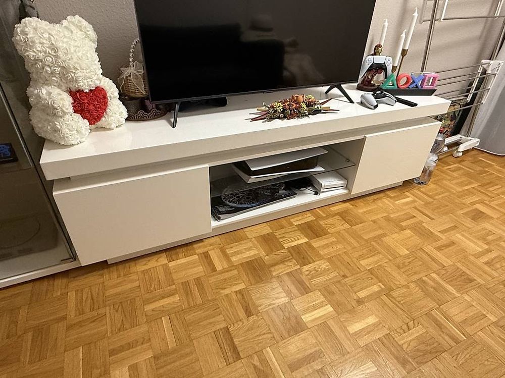 Sideboard für Fernsehe (Gebraucht) in Dietlikon für CHF 70 – nur ...