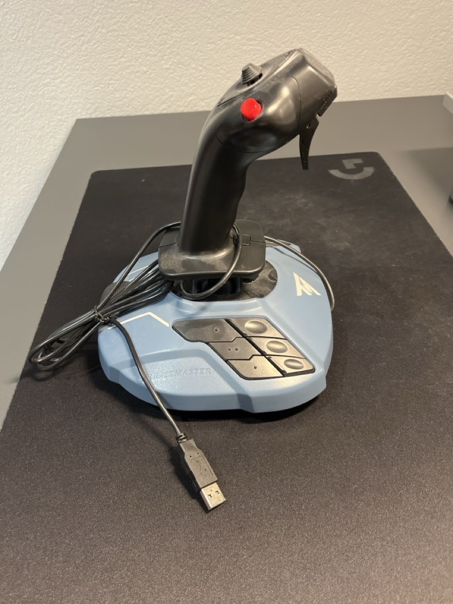 Thrustmaster Joystick Airbus (Gebraucht) in Glarus für CHF 1 – nur ...