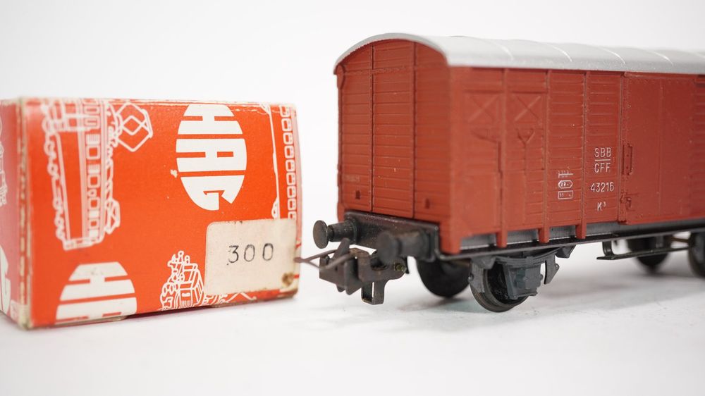 2∑ Hag 300 SBB Güterwagen K3 brau mit Bremserhaus (Gebraucht) in ...