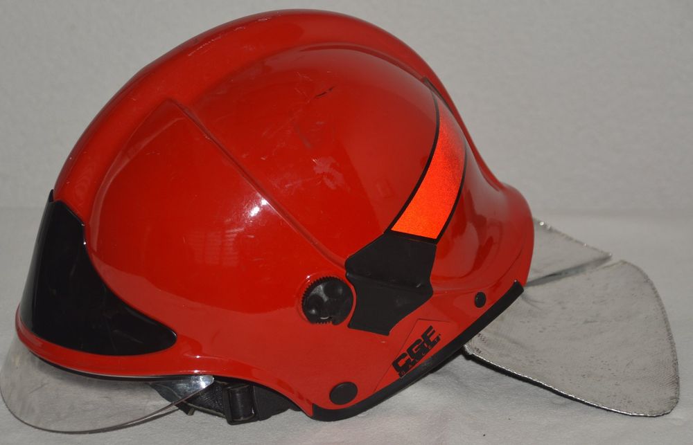 Feuerwehrhelm CGF Gallet Type VII casque de pompier (Gebraucht) in ...
