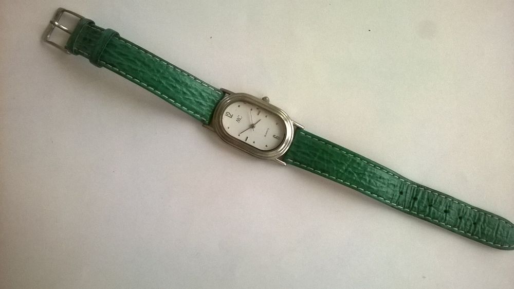 Montre MC femme quartz bon état (Gebraucht) in Fontainemelon für CHF 15 ...