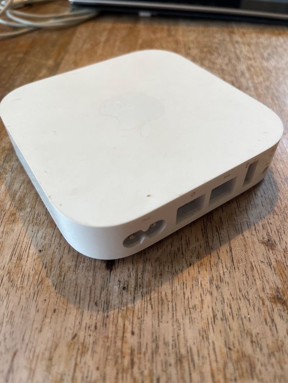 Apple Airport Express Router (Gebraucht) in Bern für CHF 24 – mit ...