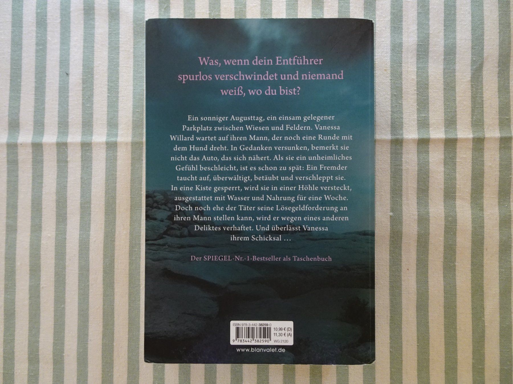 Charlotte Link - Im Tal des Fuchses - Kriminalroman - B868 (Gebraucht ...