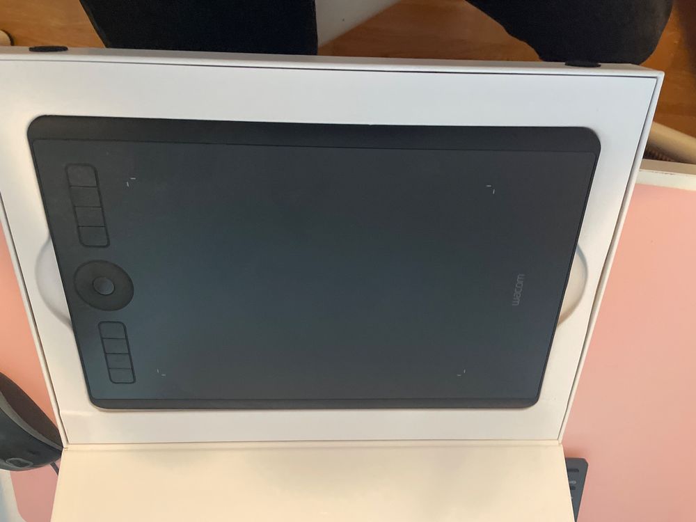 Wacom intuos Pro (paper edition) (Gebraucht) in Thusis für CHF 119 ...