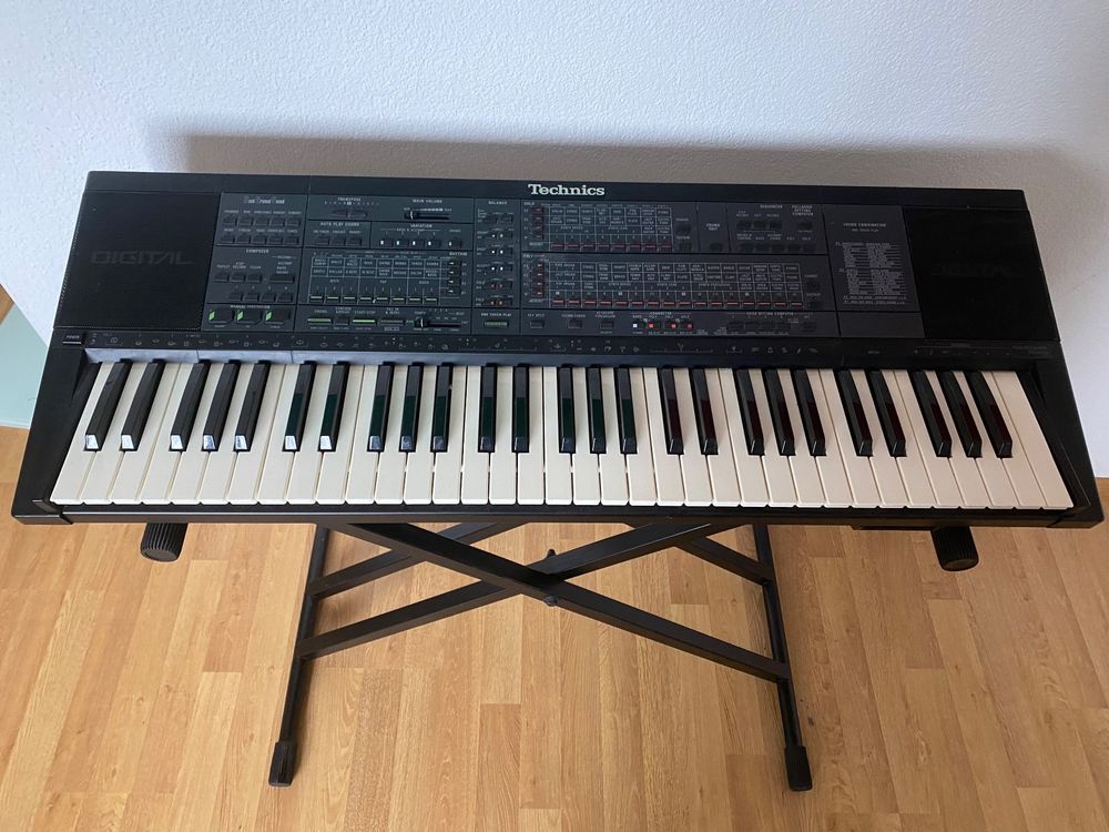 Keyboard Technics (Gebraucht) in Steffisburg für CHF 30 – mit Lieferung ...