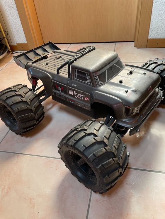 Arma Outcast Monstertruck 1/8 (D'occasion) à Romanel-s-Lausanne pour ...