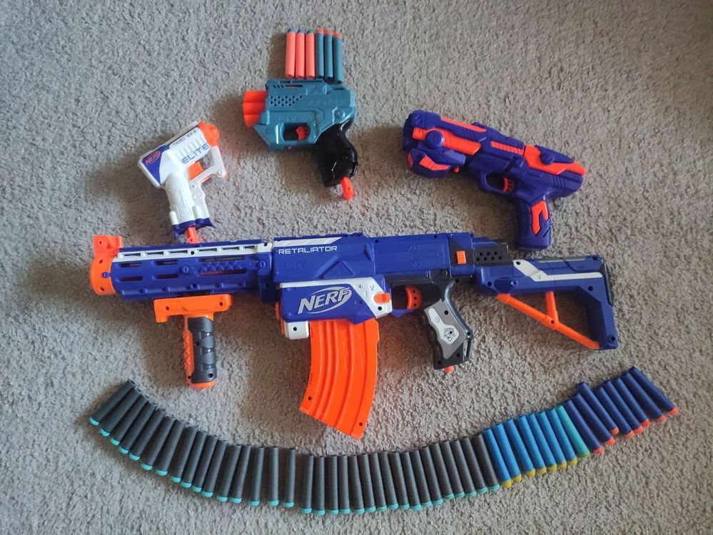 Nerfs mit Munition (Gebraucht) in Grossdietwil für CHF 25 – mit ...