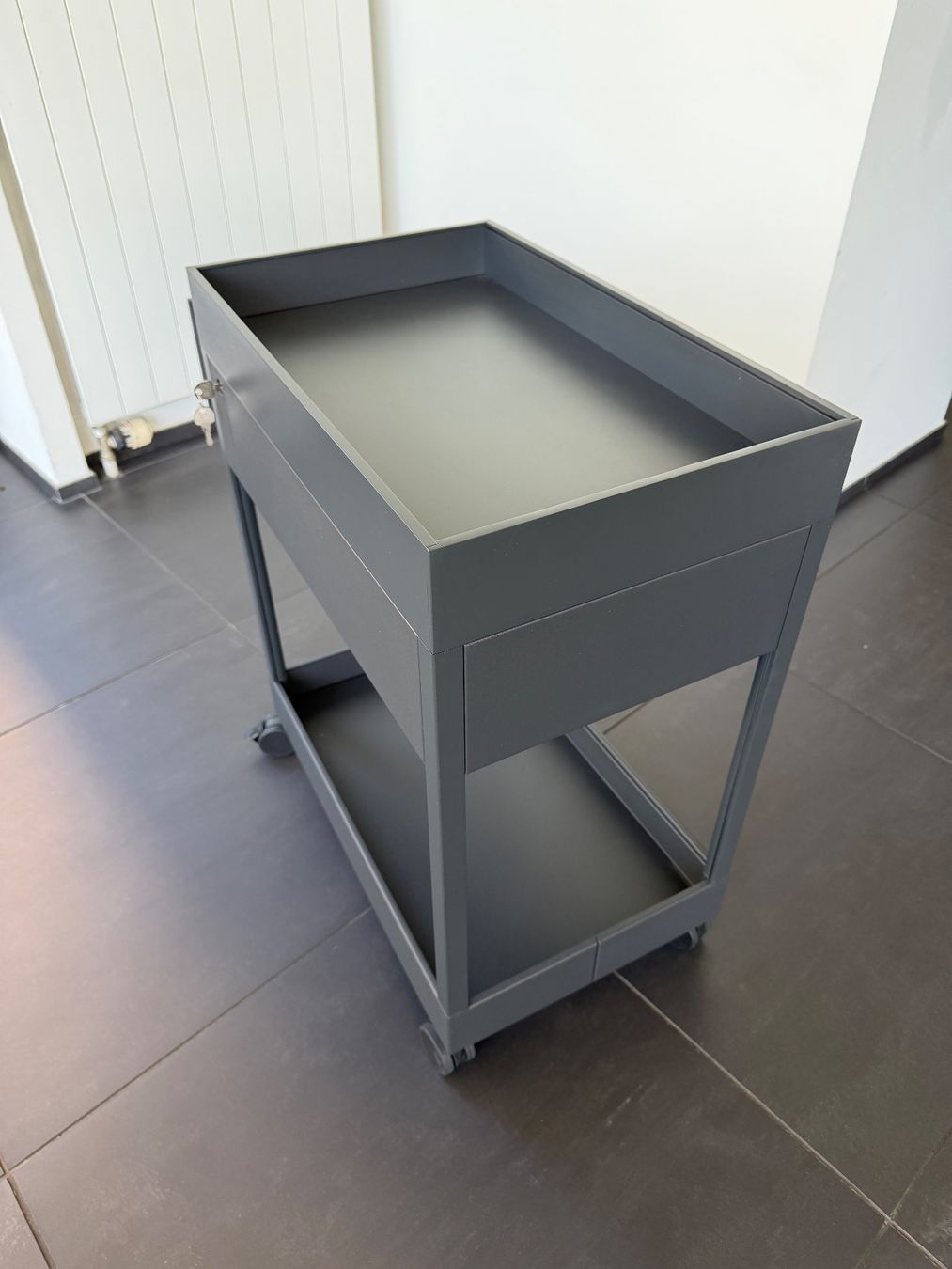 HAY New Order Trolley (Gebraucht) in Genève für CHF 200 – nur Abholung ...