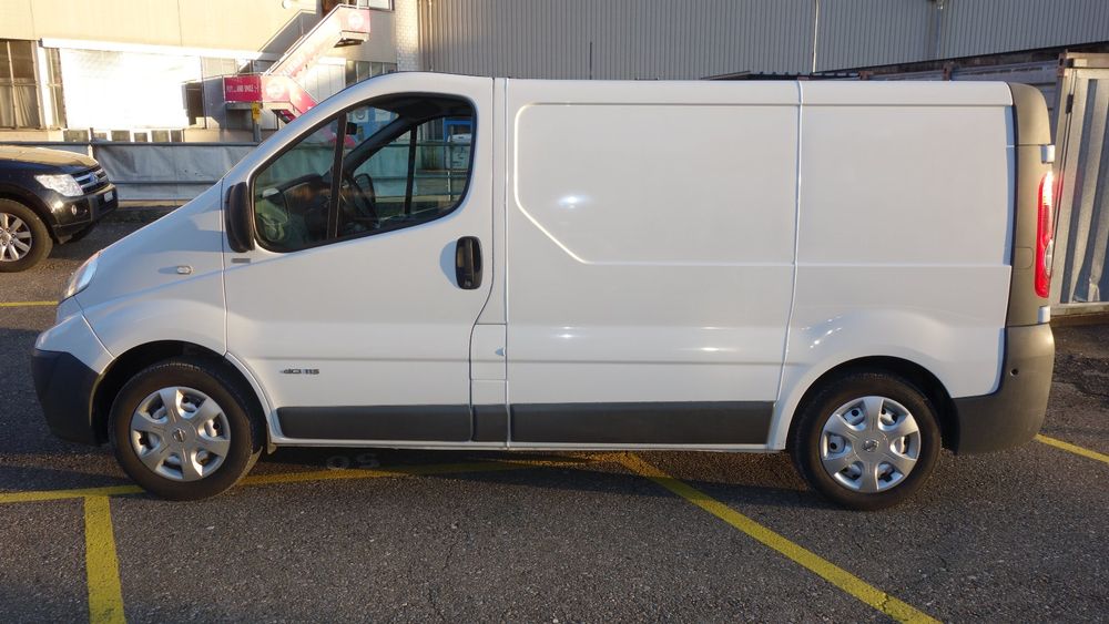 Nissan Primastar dCi 115 Bus Kastenwagen (Gebraucht) in wolfhausen für ...