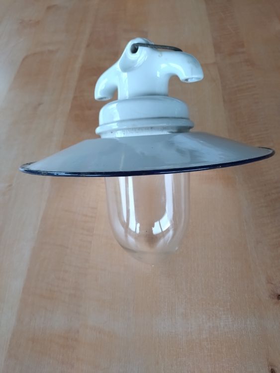 Stall-Lampe, Email weiss, mit Glas, komplett | Kaufen auf Ricardo
