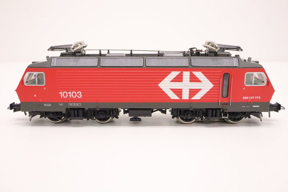 Roco SBB Re 4/4 IV 10103, AC Digital Mfx, H0 (D'occasion) à Basel pour CHF 61 – avec livraison ...