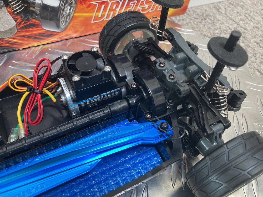 Tamiya TT-02D Chassis & Tuning «Dodge Viper SRT» NEU! | Kaufen auf Ricardo