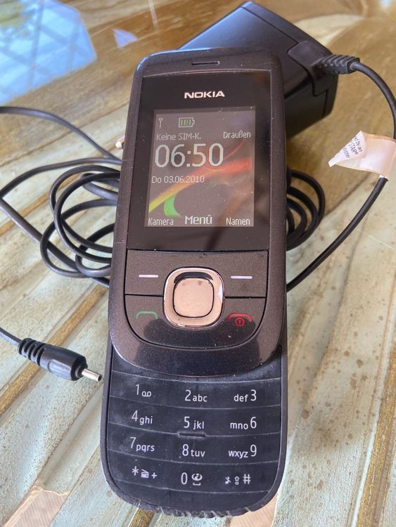 Nokia 2220 Slide Slider Schieber funktioniert 2G Ladekabel (Gebraucht ...