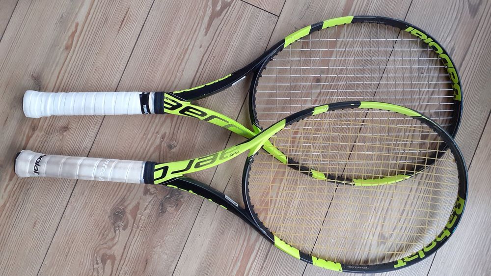 2 x Babolat Pure Aero Team 285g (Gebraucht) in Döttingen für CHF 90 – mit Lieferung auf Ricardo ...