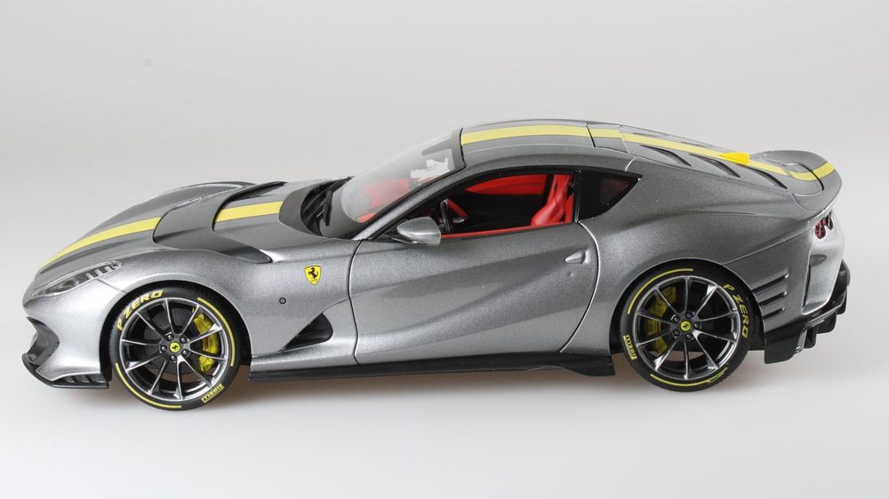 Ferrari 812 Competizione Kaufen