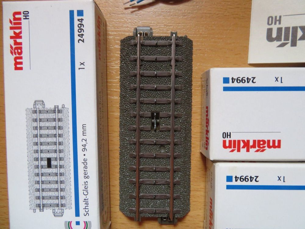 24994 Märklin 4 Stück C-Schaltgleis ger. | Kaufen auf Ricardo