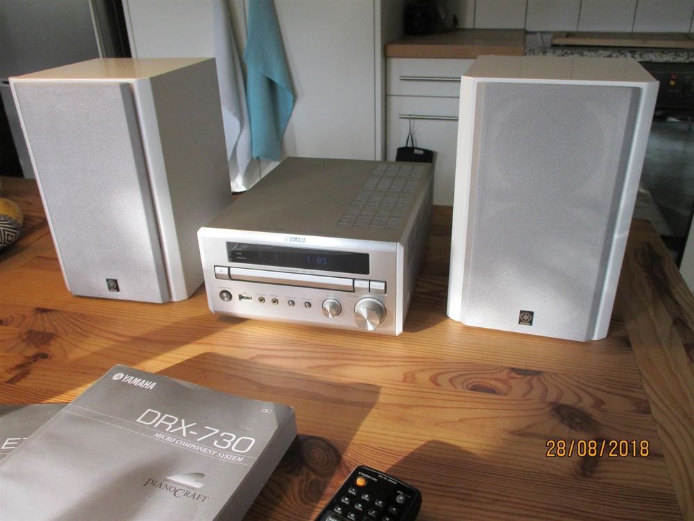 YAMAHA DRX-730 - PianoCraft in weiss | Kaufen auf Ricardo