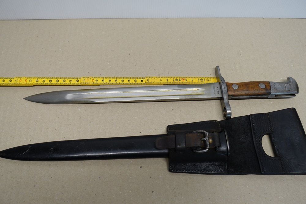 Dolch Bajonett 1889, Säbel, Degen (Gebraucht) in Richigen für CHF 100 – mit Lieferung auf ...
