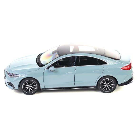 Mercedes-Benz CLA C178 HEV seit 2025 Aqua mint 1:18 von NZG (Neu und ...