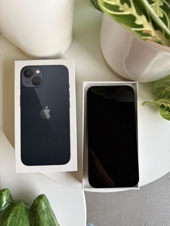 iPhone 13 (128GB) - Blu notte - Ottime Condizioni (Usato) a Zürich per ...