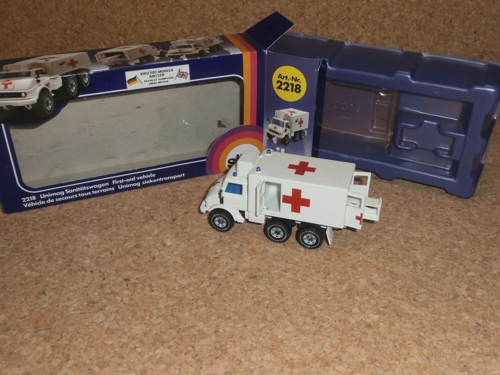 SIKU 2218 Unimog U 406 Sanitätsfahrzeug | Kaufen auf Ricardo