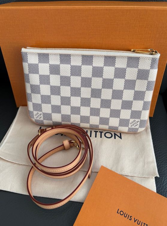 ️ Louis Vuitton Pochette Double Zip Damier Azur (Neu (gemäss Beschreibung)) in Steinhausen für ...