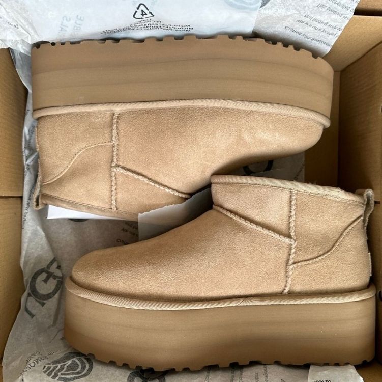UGG ULTRA MINI PLATFORM | Kaufen auf Ricardo