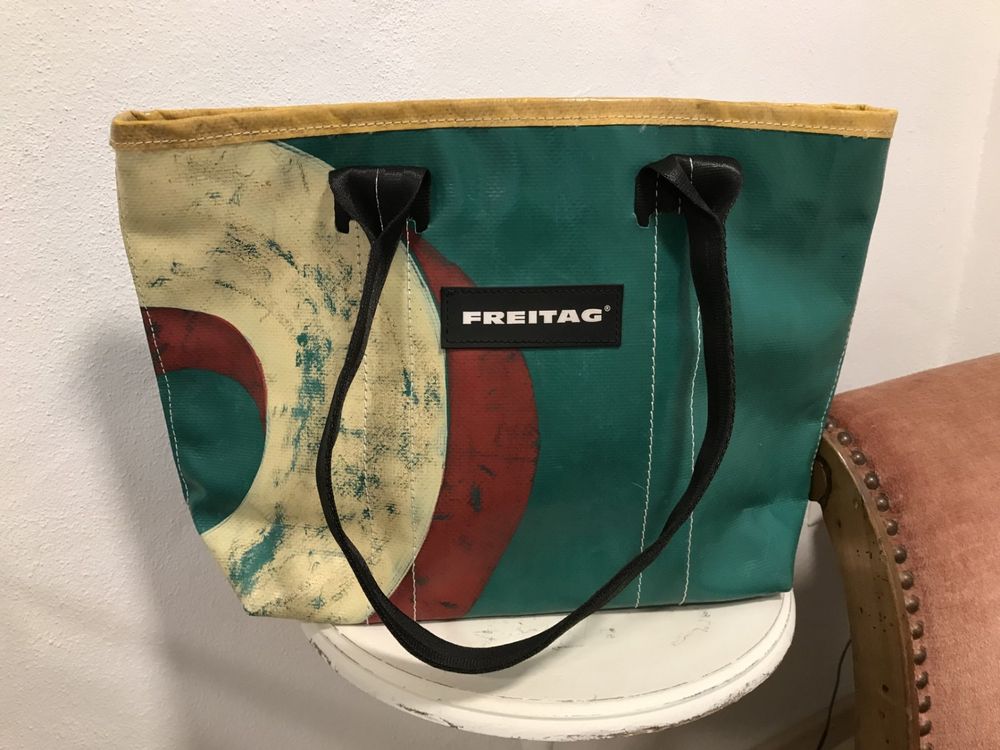 Freitag Tasche F72 Donna (Gebraucht) in Dielsdorf für CHF 68 – mit Lieferung auf Ricardo kaufen