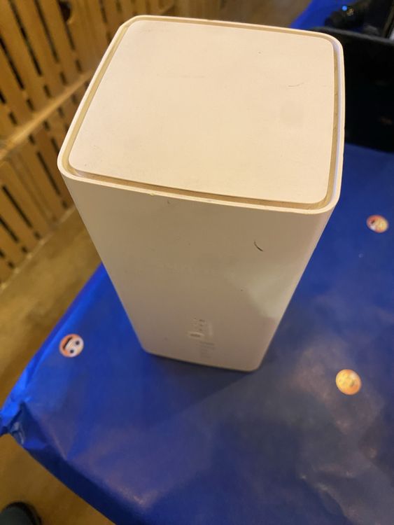 Huawei 5G Router neuwertig, SSID -5G: Sunrise 4G Wifi Tower (Gebraucht ...