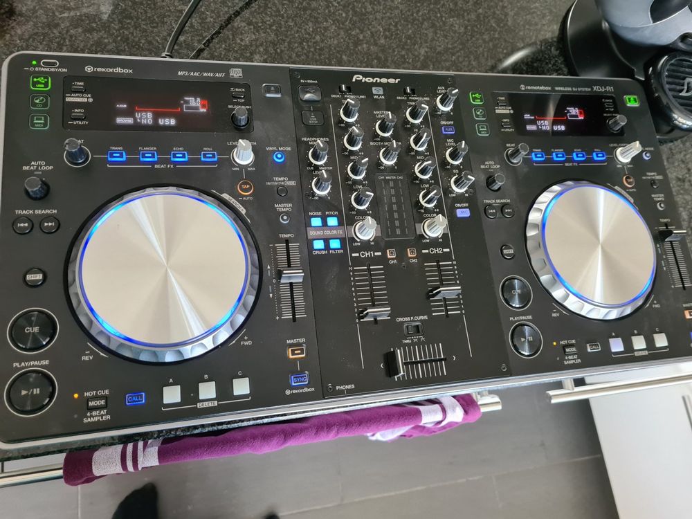 Pioneer XDJ-R1, DJ Mischpult, All-In-One Standalone Mixer | Kaufen auf ...