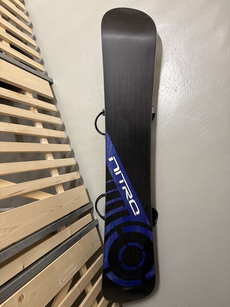 Nitro Snowboard with bindings (Gebraucht) in Zürich für CHF 46 – nur ...