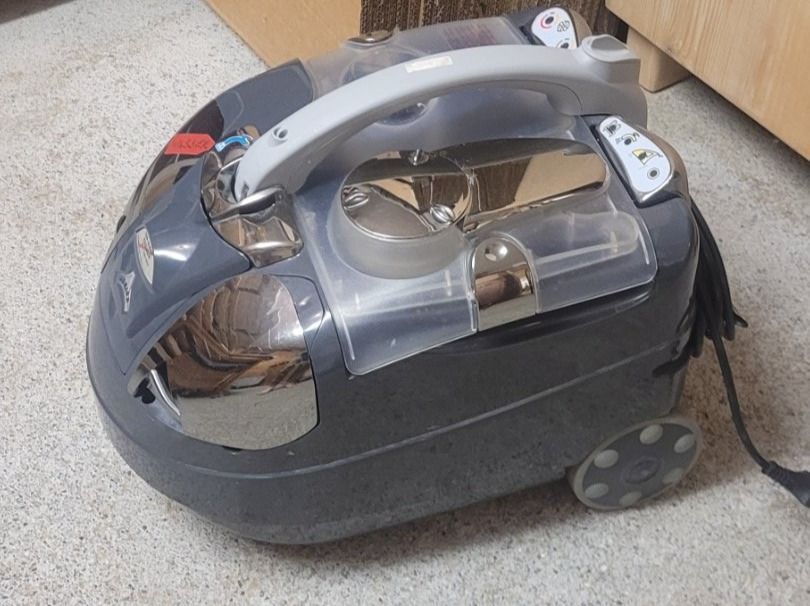 Dampfsauger (Gebraucht) in Faulensee für CHF 50 – nur Abholung auf Ricardo kaufen