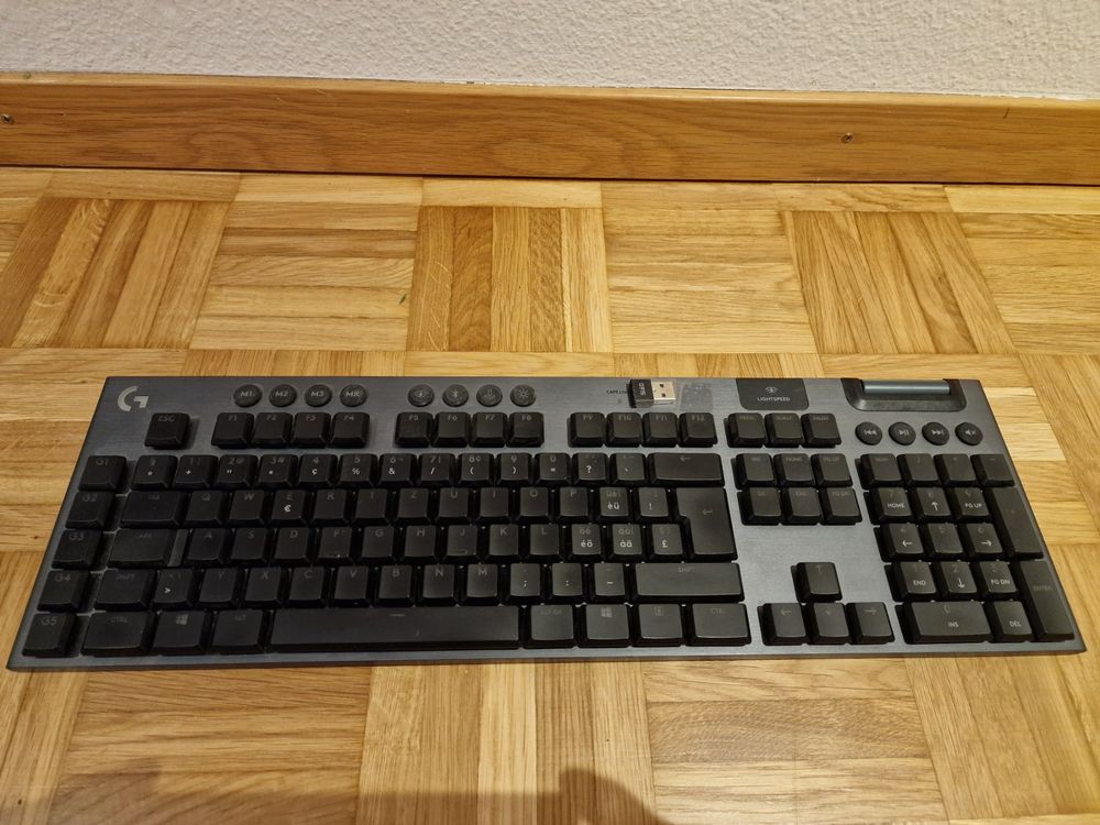Logitech G 915 Lightspeed Keyboard | Kaufen auf Ricardo