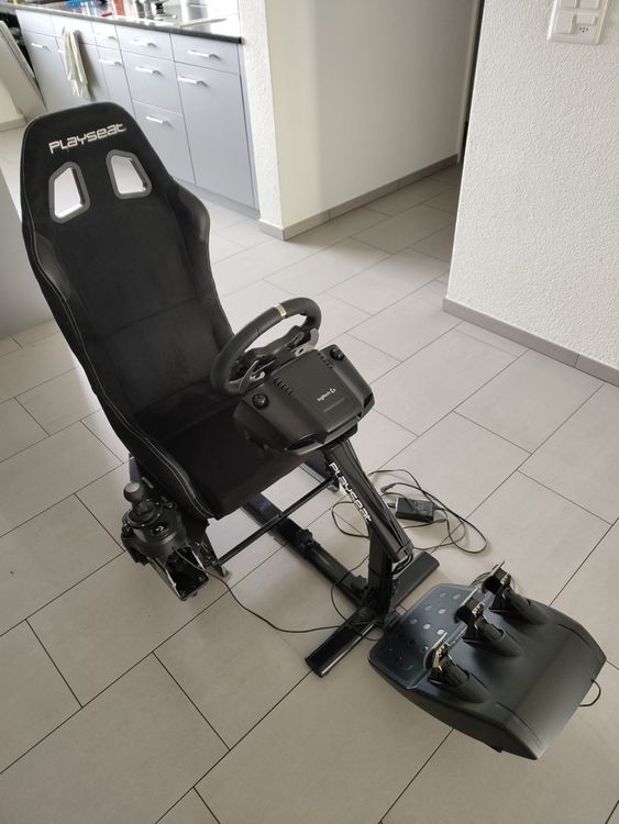 Playseat Evolution inkl. Logitech G920 (Gebraucht) in Bauma für CHF 300 – nur Abholung auf ...