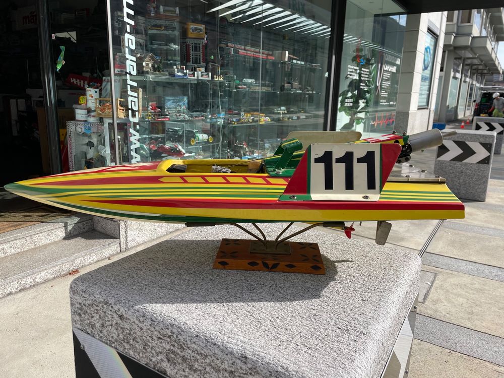 Vintage Nitro 93cm RC boat racing (Gebraucht) in Chiasso für CHF 110 ...